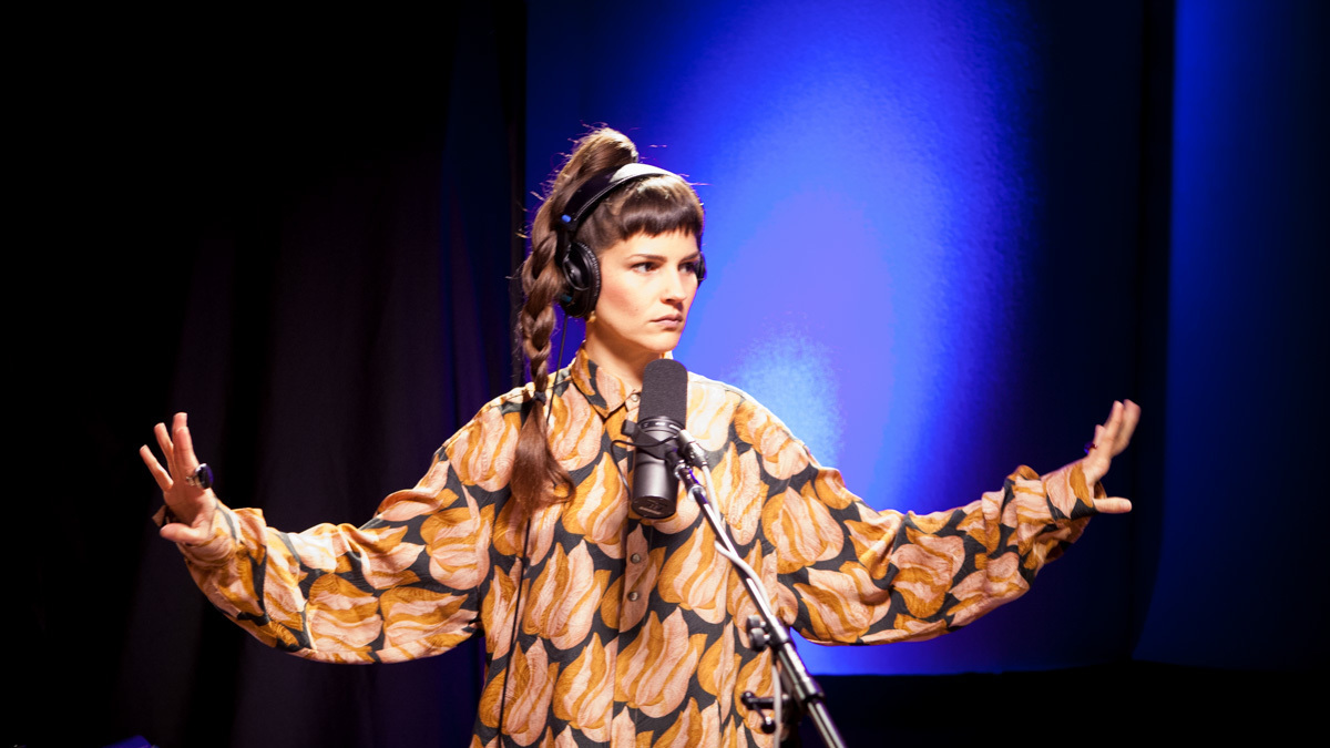 Watch Buscabulla Perform 'Tártaro' Live In The Studio | WAMU