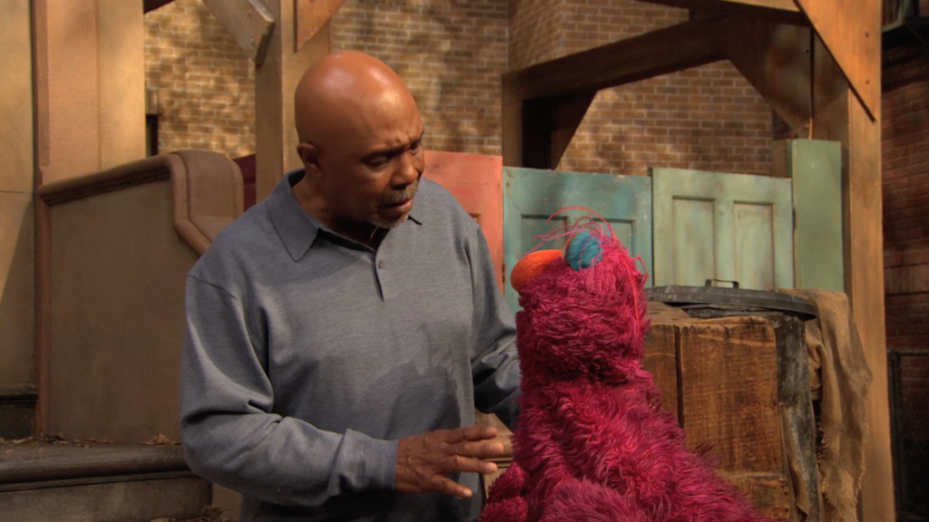 When Elmo And Big Bird Talk To Refugees | WAMU