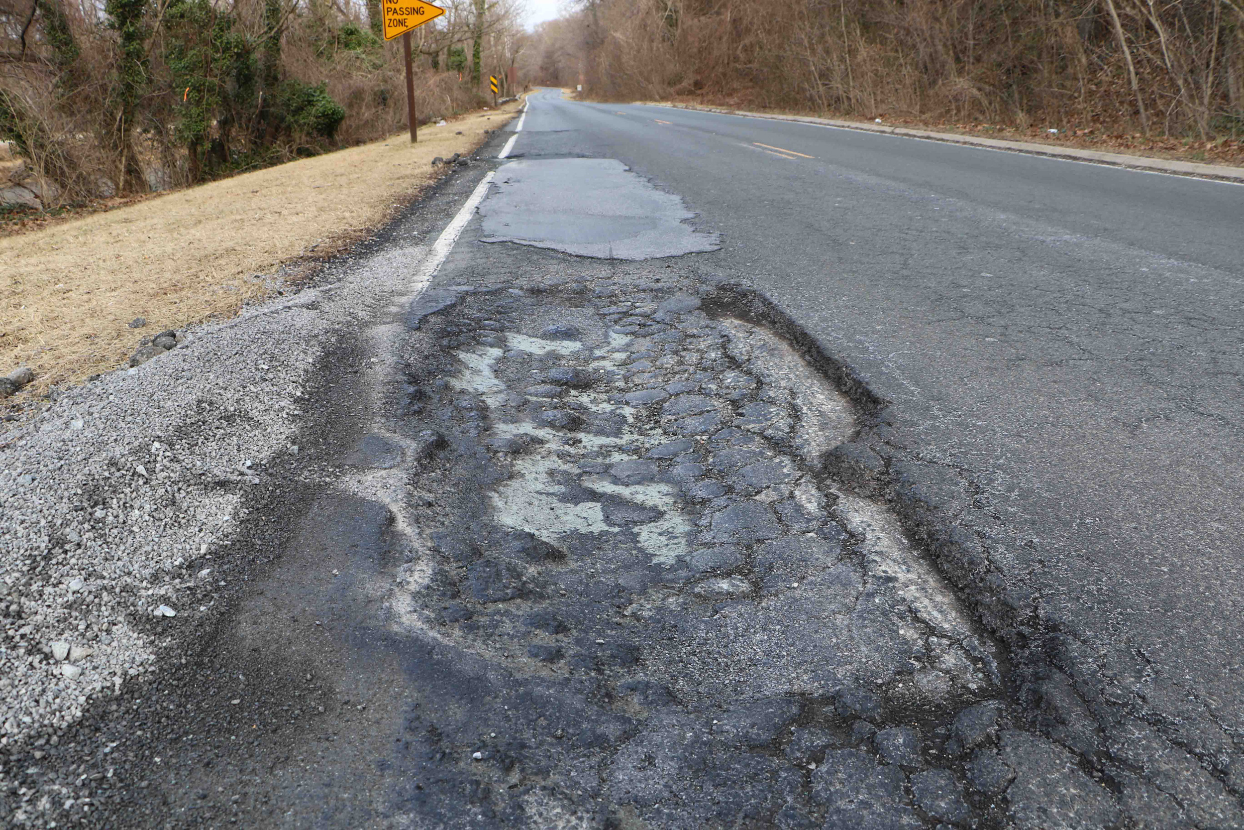Supersize Potholes Require Emergency Fix On The Clara Barton Parkway | WAMU