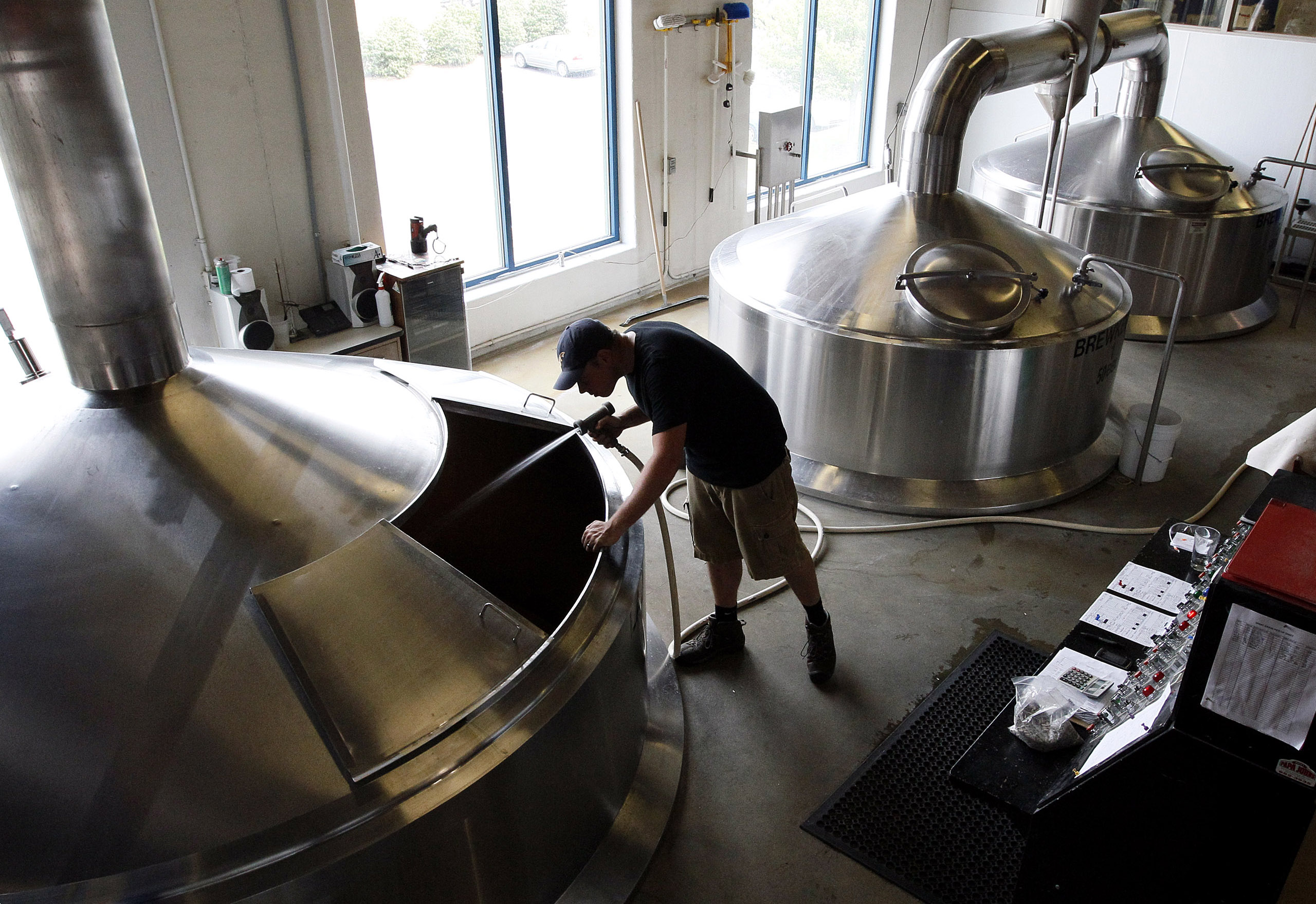 As Craft Beer Industry Booms, Maryland Is Losing Brewers To Virginia | WAMU