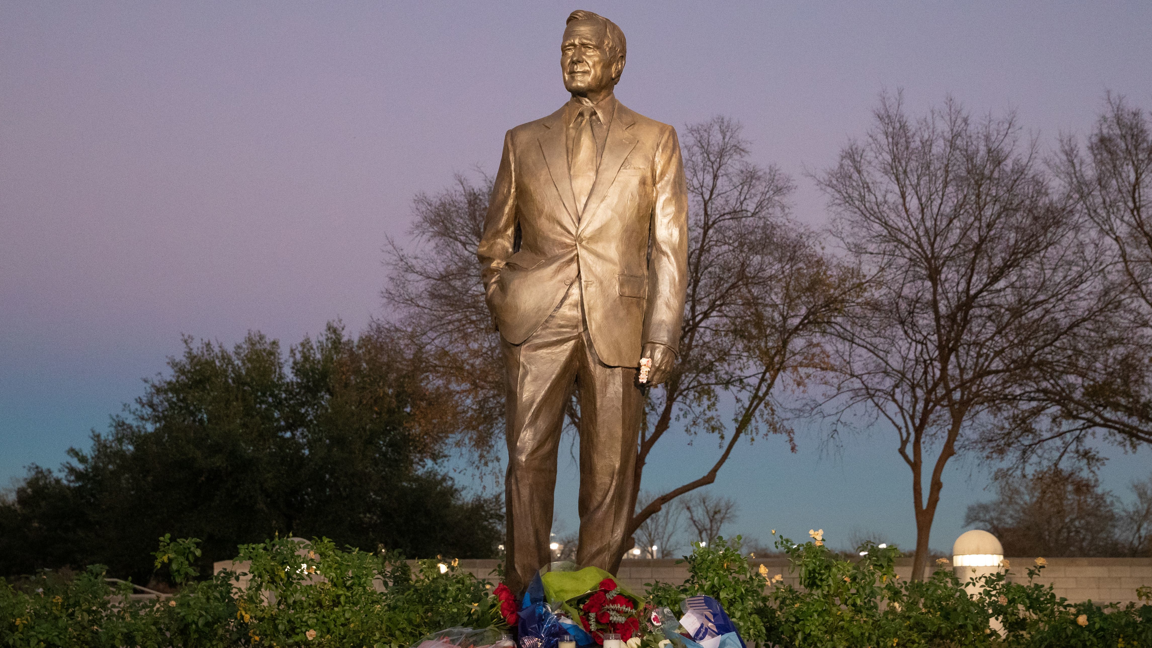 What We All Forget (If We Ever Knew) About The Political Career of Bush ...