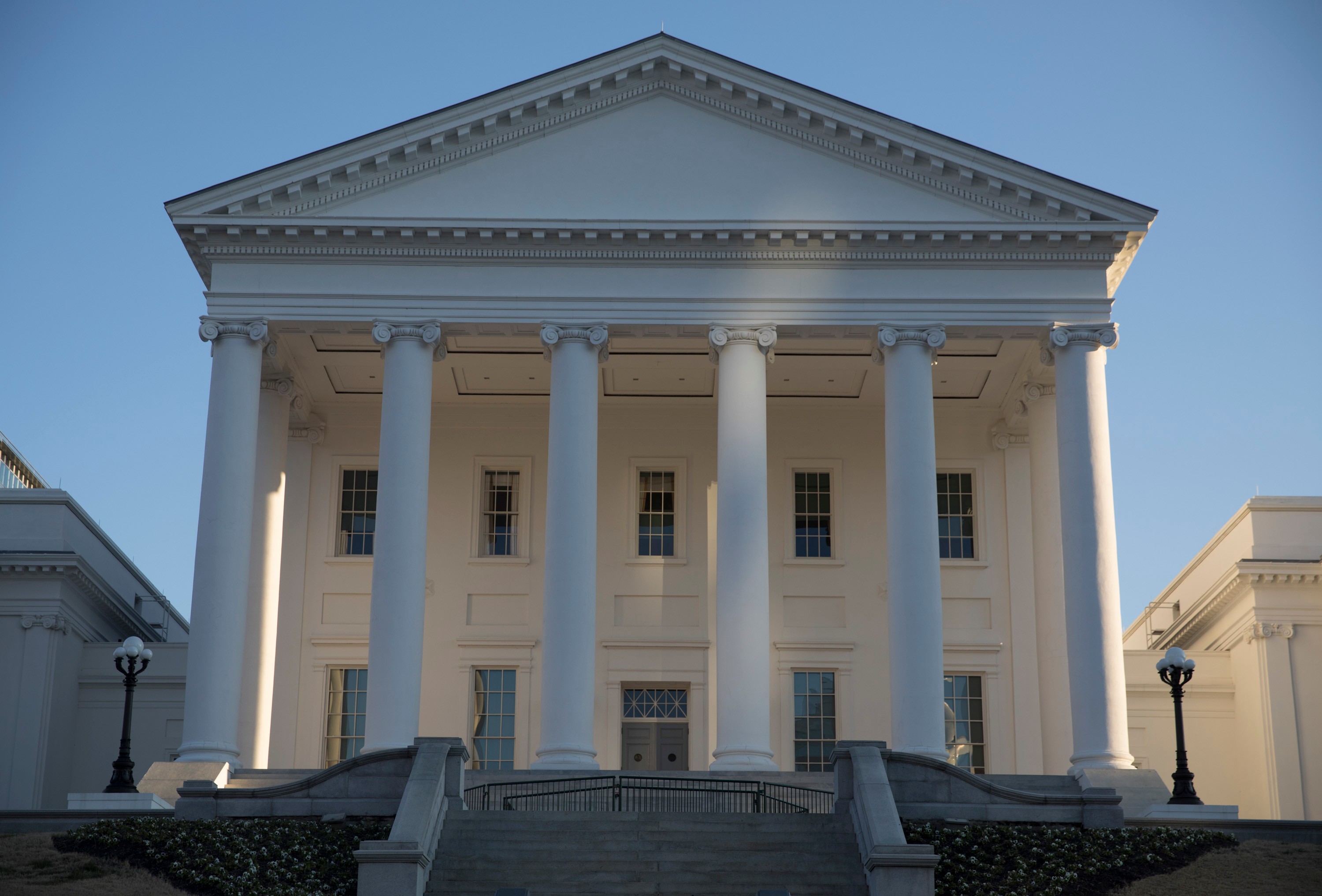 Democratic-Controlled Virginia Legislature Bans Guns In Statehouse | WAMU