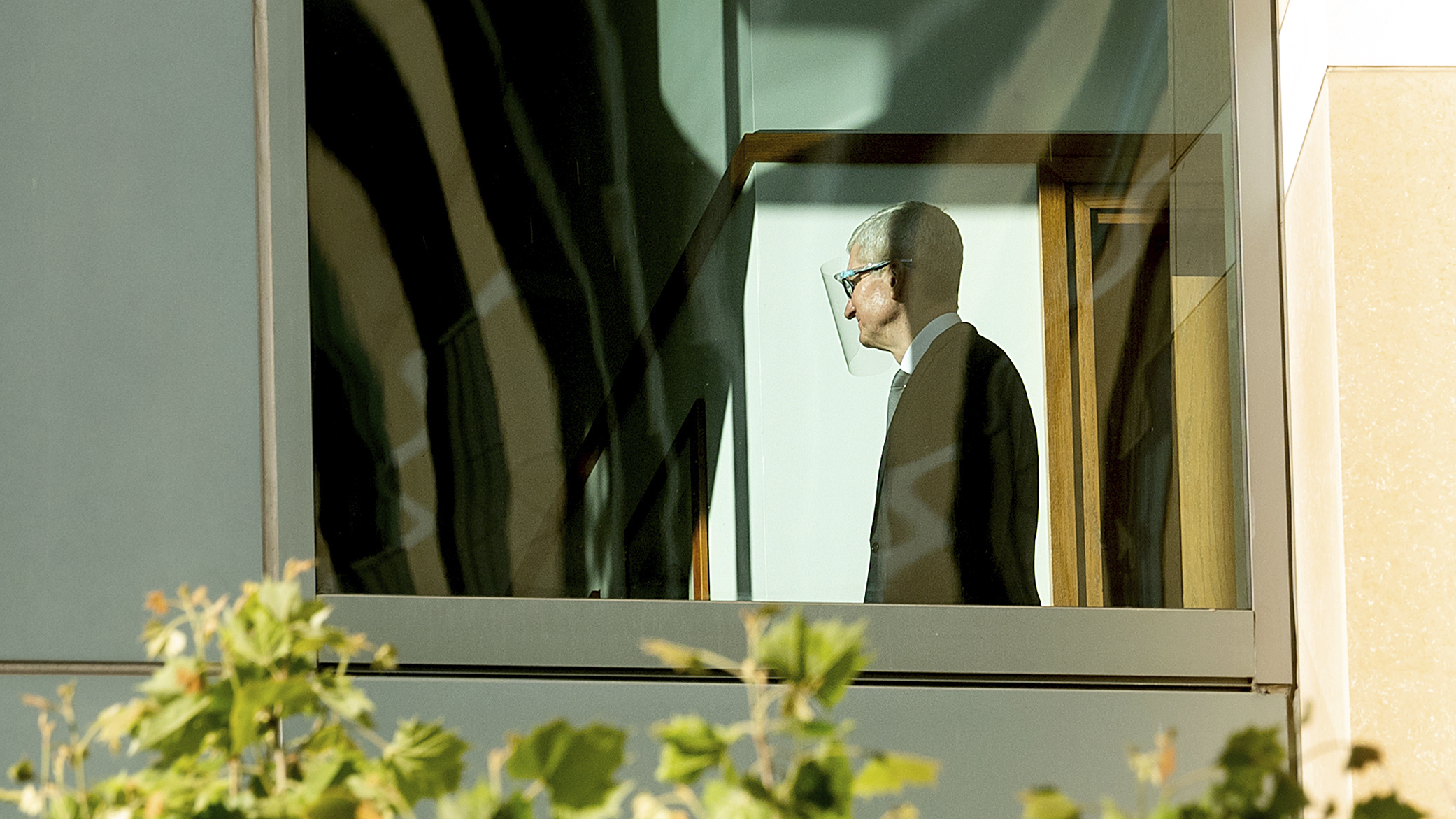 As Apple's Tim Cook Testifies, The Judge Creates The Day's Most ...