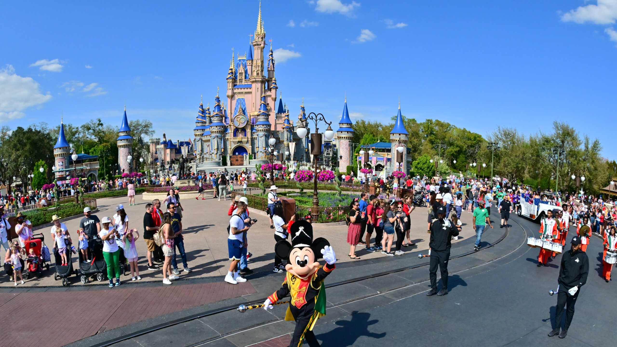 DeSantis wants to end Disney World's special status in Florida | WAMU