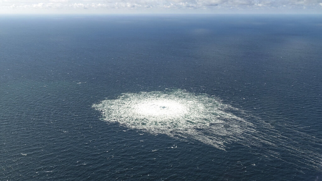 Seismologists suspect explosions damaged undersea pipelines that carry ...