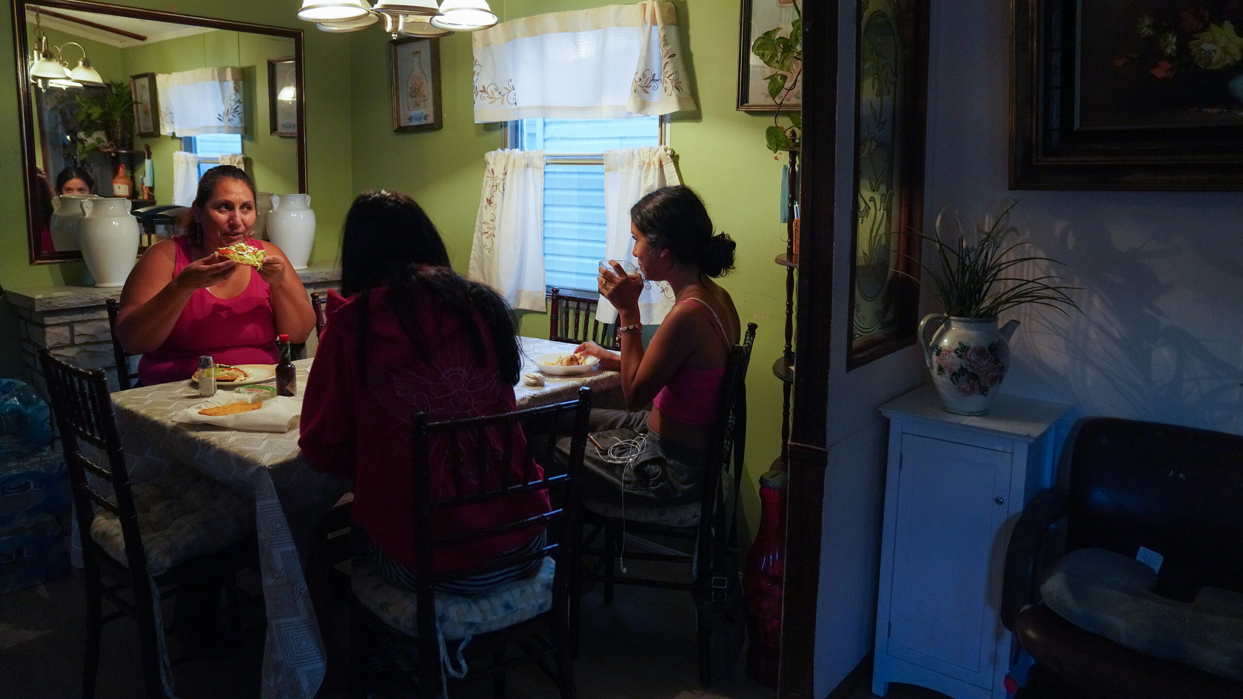 The hidden faces of hunger in America | WAMU