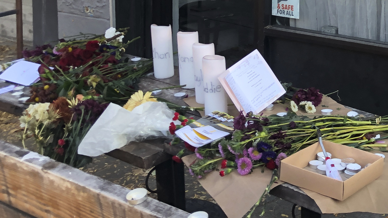 Four students in Moscow, Idaho, died from an edged weapon, police say ...