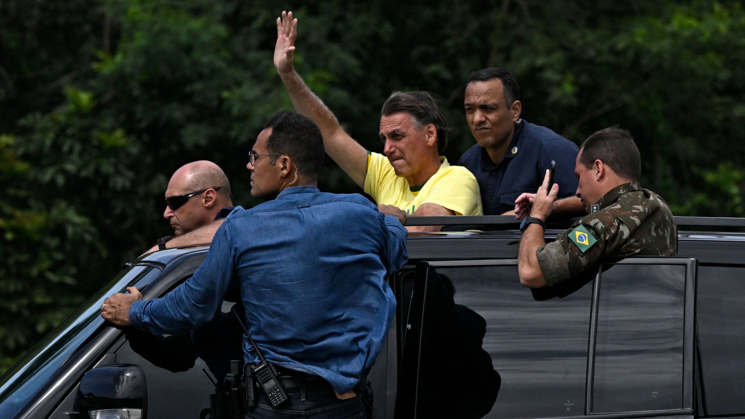 Brazil's Bolsonaro still hasn't conceded defeat, over a day after Lula ...