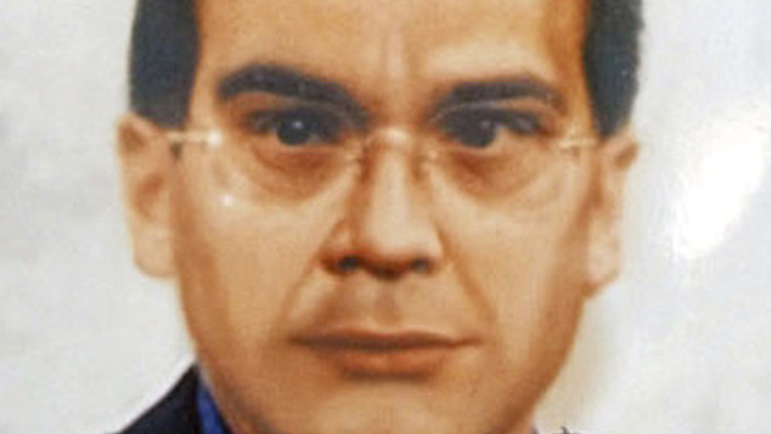 A Mafia boss on the run for decades dies in hospital months after his ...