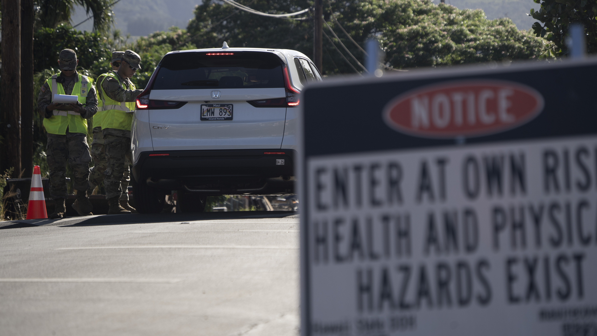 First of thousands of Lahaina residents return to homes destroyed by ...