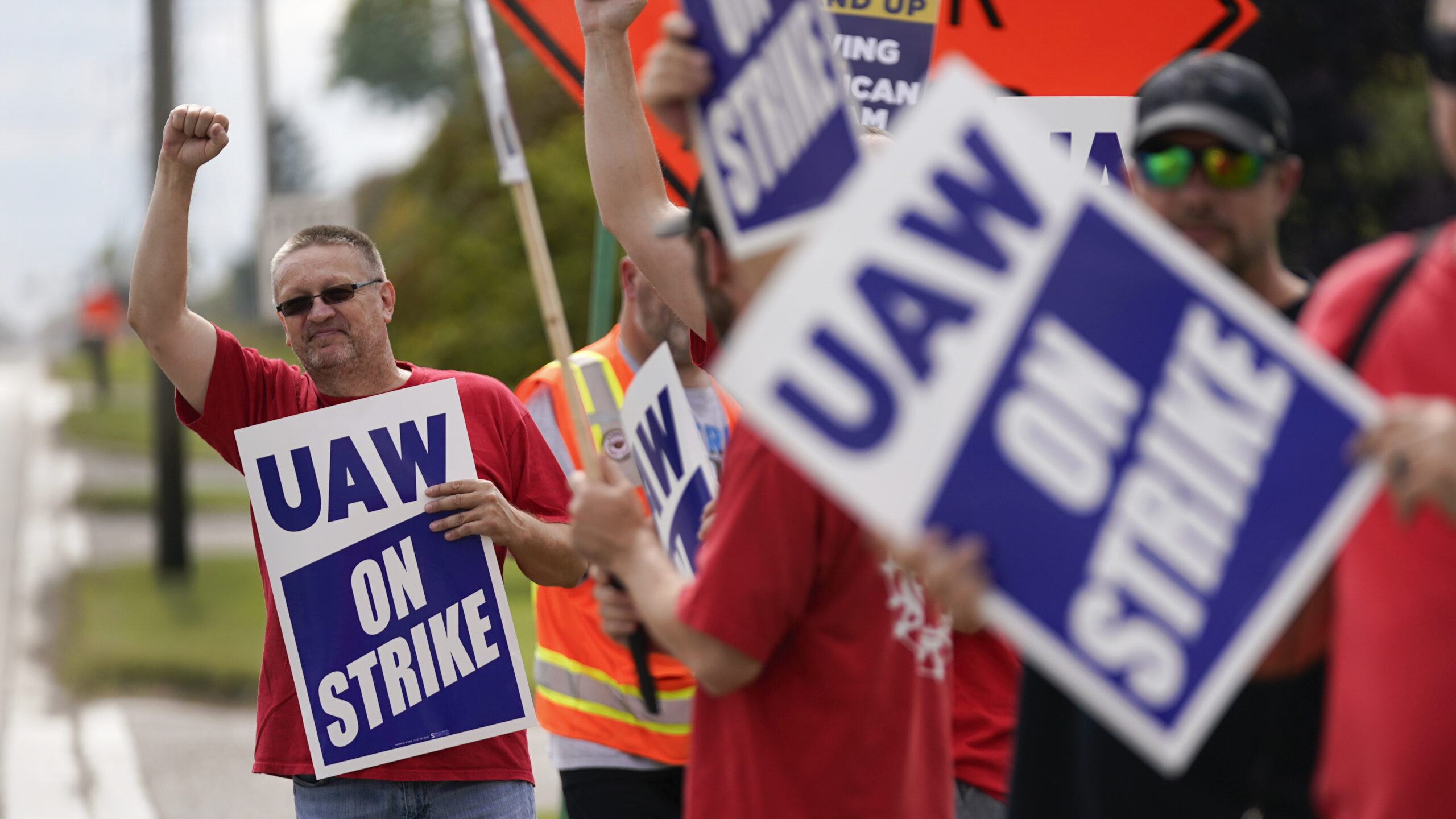 Why the UAW strike could last a long time | WAMU