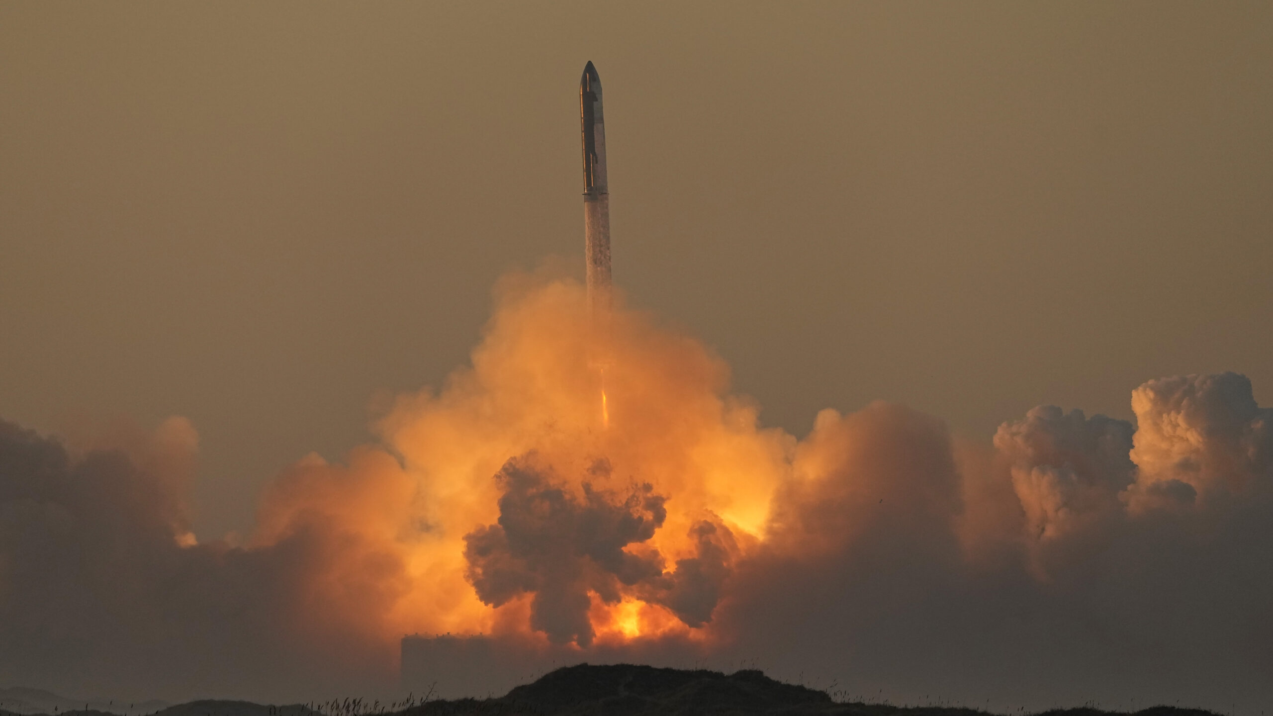 A 'successful failure': SpaceX's Starship achieves liftoff, loses ...