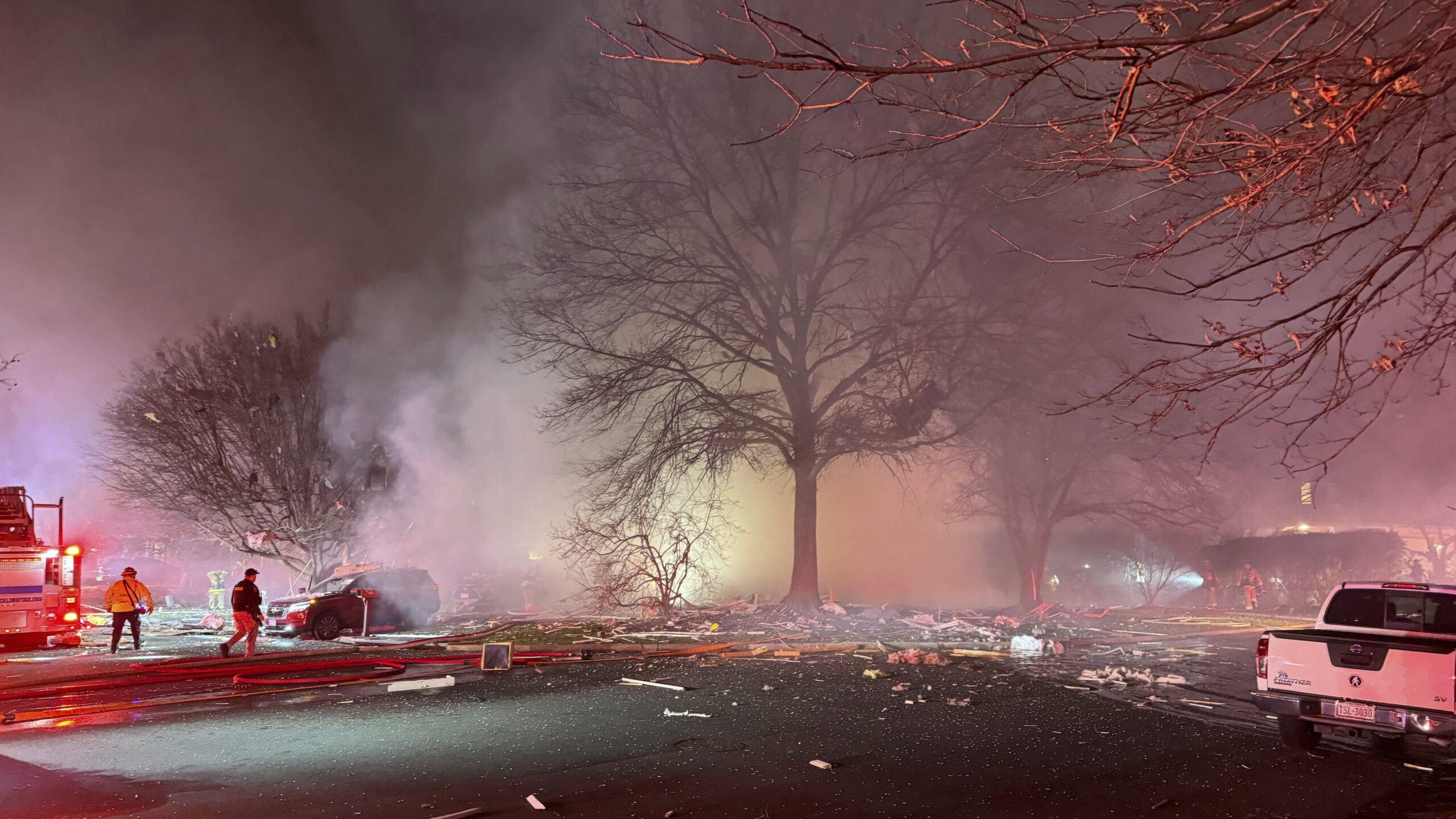 An explosion at a Virginia home kills 1 firefighter and injures 11 | WAMU