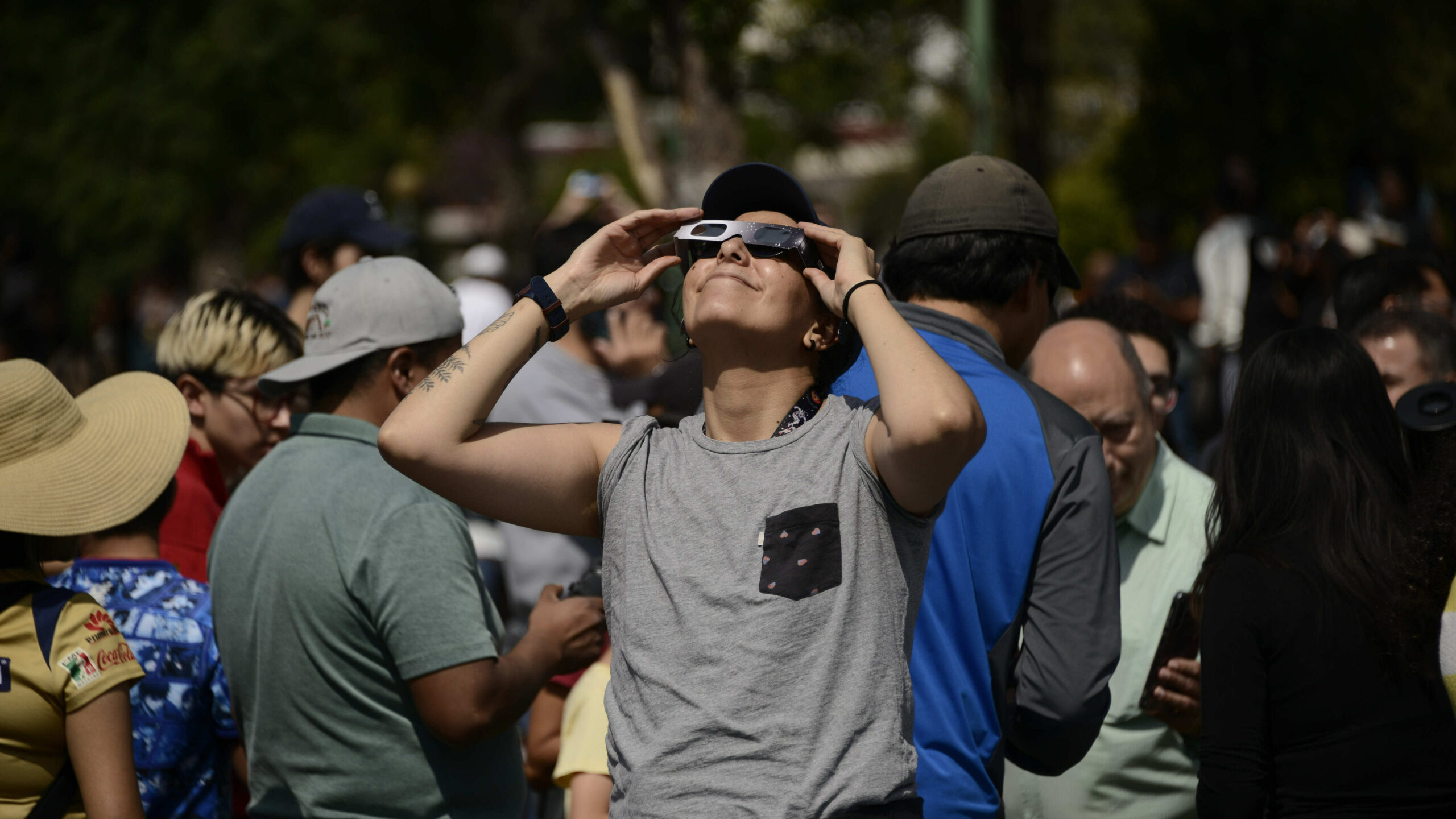 Watching a solar eclipse without the right filters can cause eye damage ...