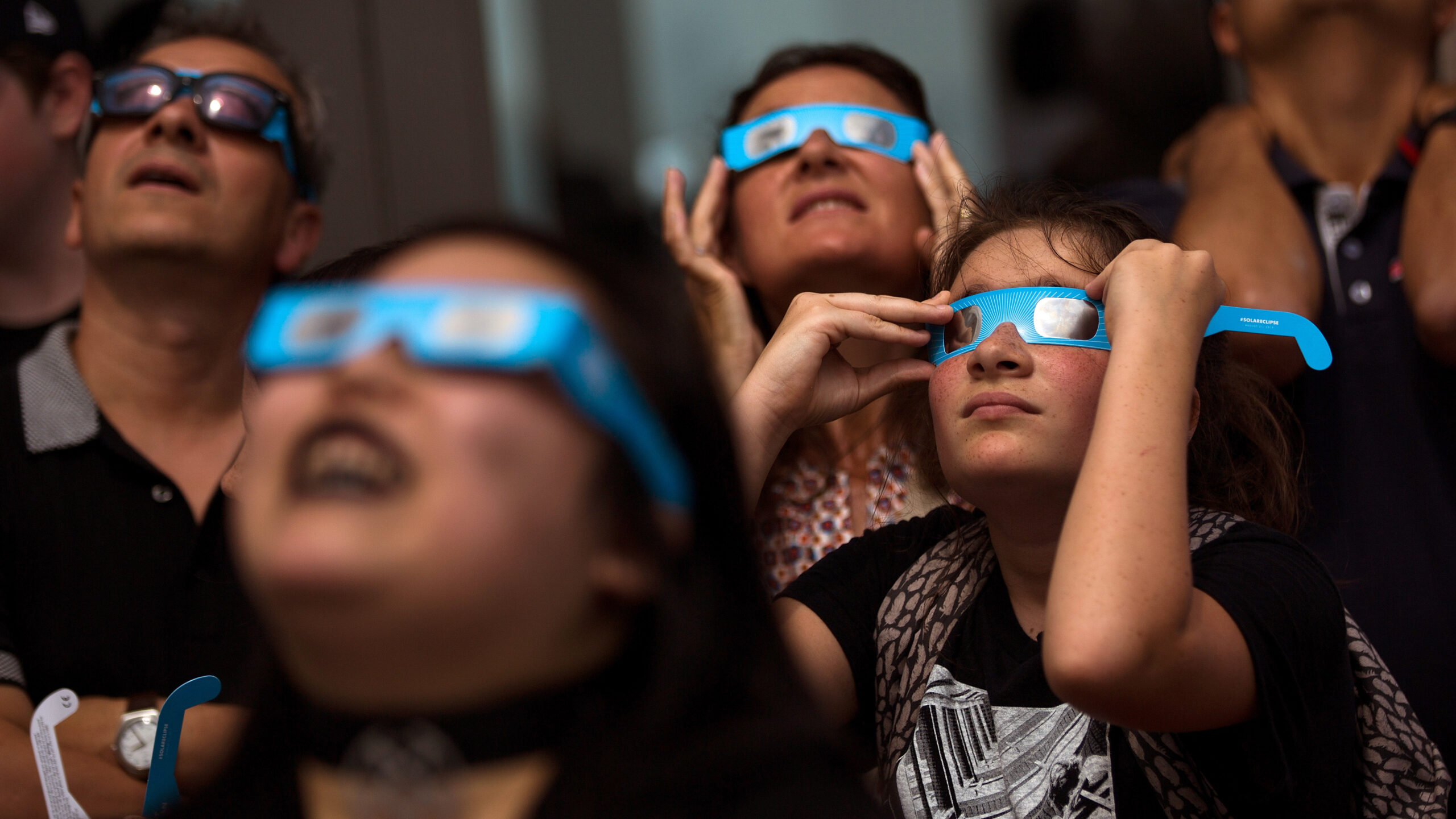 Eclipse eye damage is a real risk—here's what eye doctors saw after the ...