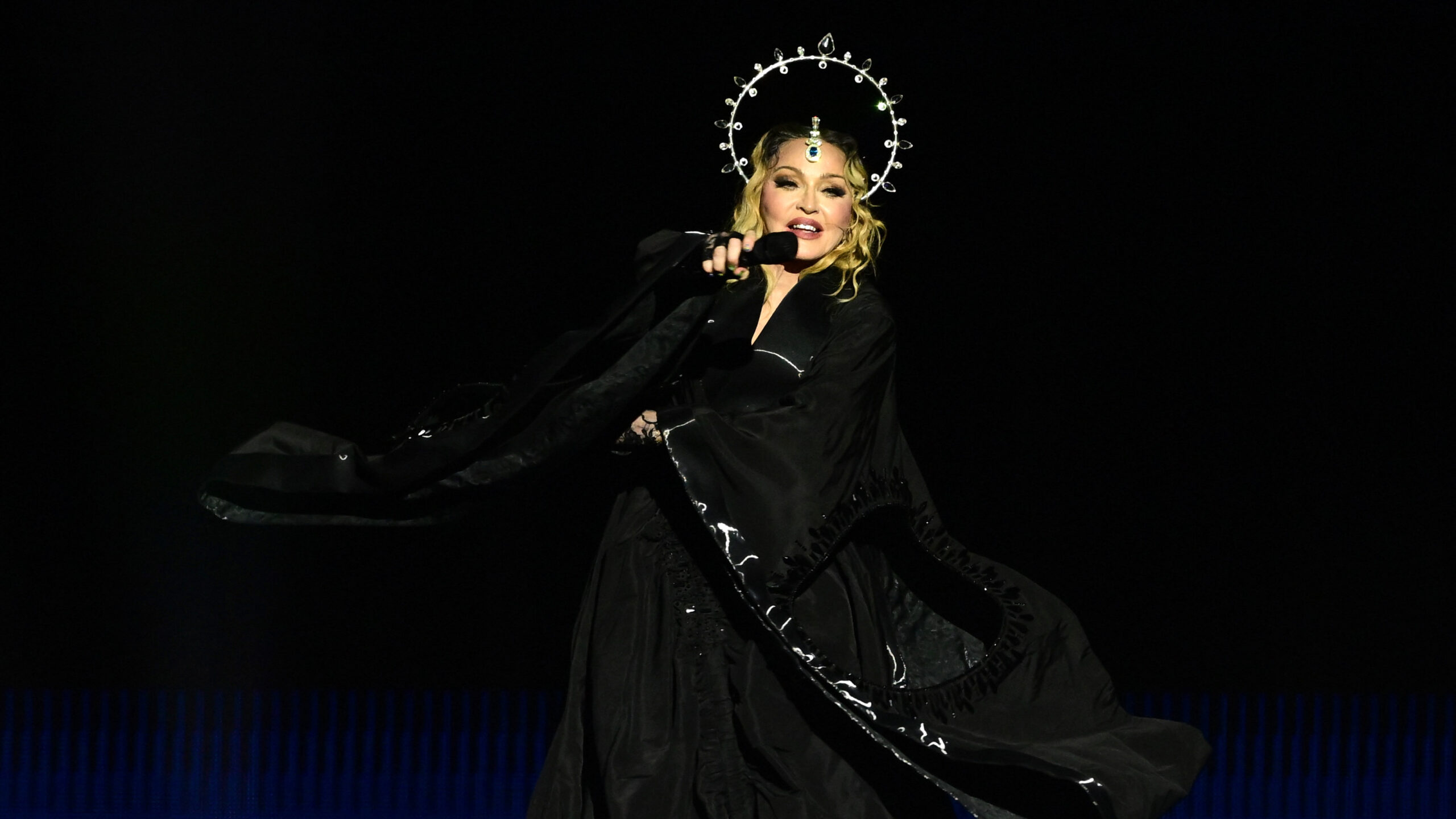 Madonna draws 1.6 million fans to Brazilian beach | WAMU