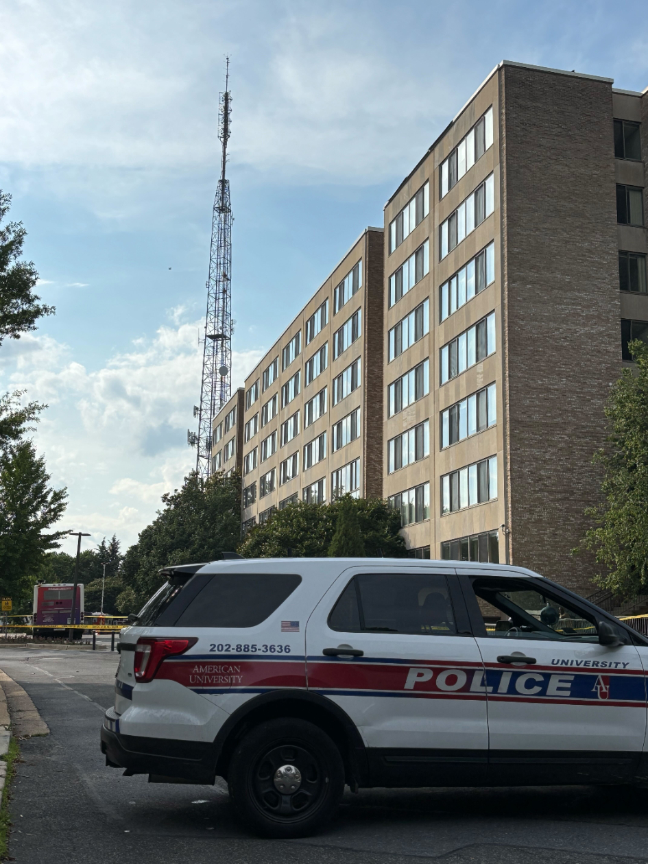 Update: Person who remained on WAMU radio tower for 3 days dies | WAMU