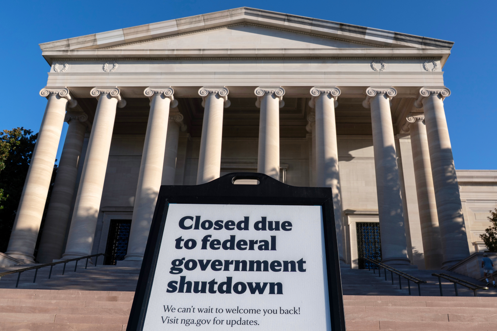 WAMU's Week Ahead: Leaders hear from workers on shutdown, green burials ...